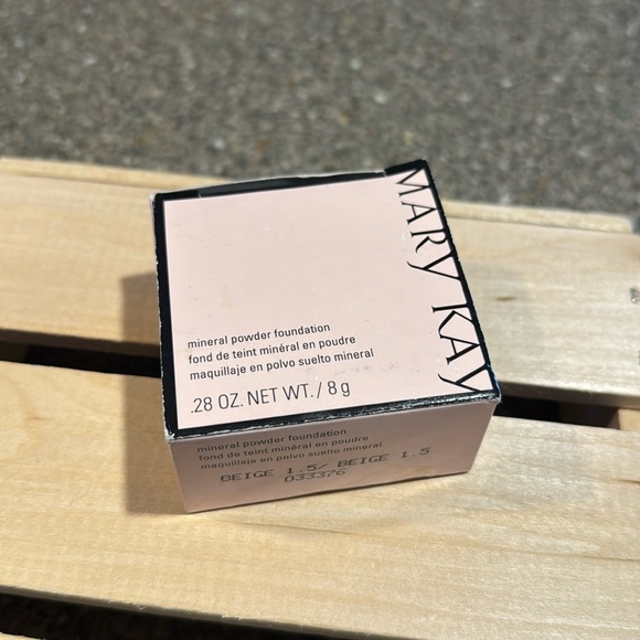 Mary Kay | Skincare | Mary Kay Mineral Powder Foundation | Poshmark
